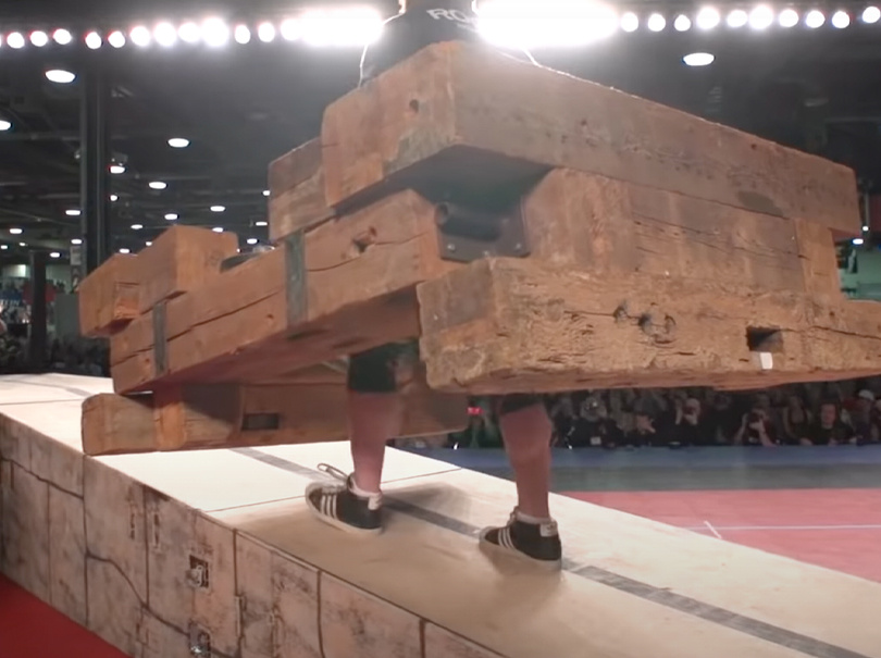2014 Arnold Strongman Classic — THE TIMBER CARRY | Rogue Fitness