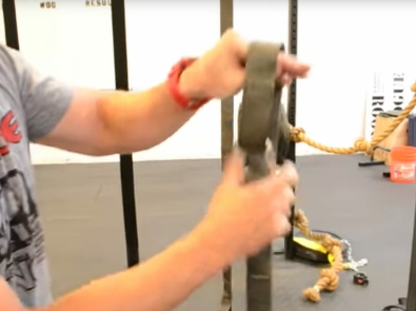 Kris Talks New 2011 Competition Ring Straps | Rogue Fitness