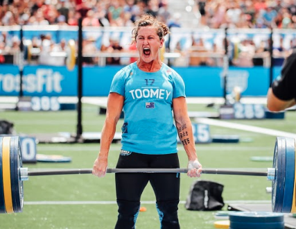 Tia-Clair Toomey 415lb Deadlift — Moments — 2018 CrossFit Games | The Index
