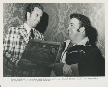 Roger Staubach presenting Paul Anderson with the Branch Rickey Award ...