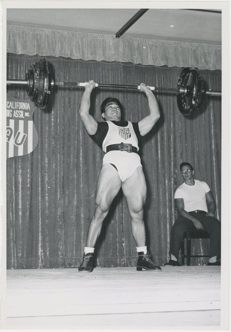 Tommy Kono pressing 280 2nd attempt | Rogue USA