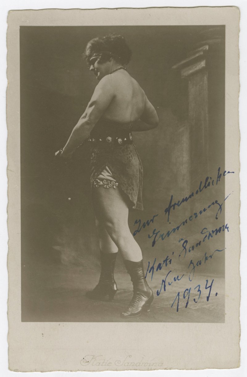 Katie Sandwina autographed postcard | Rogue USA