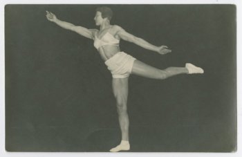 Ivy Russell dancing | Rogue Fitness