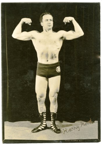 Harry Good front double biceps | Rogue Fitness