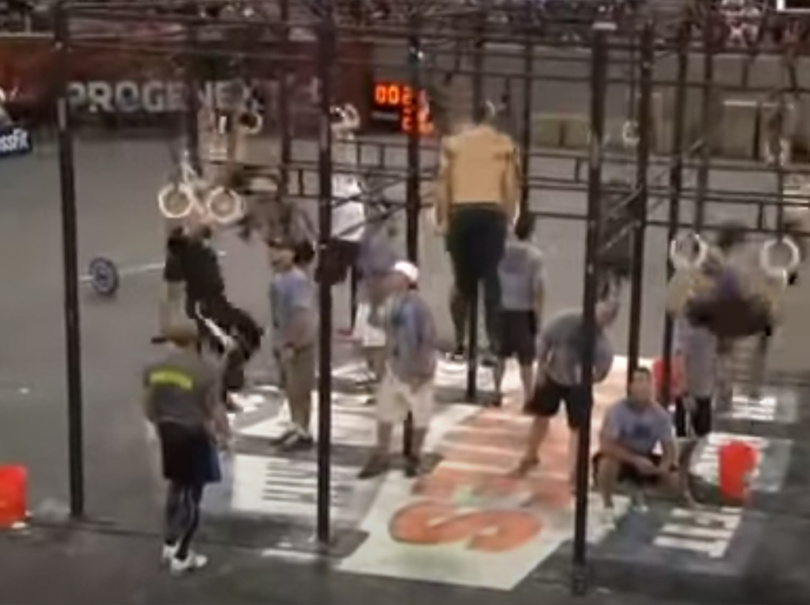 2010 CrossFit Games – Men's Event 1 Final Heat | Rogue Fitness