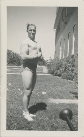 Peary Rader physique photograph | Rogue Fitness