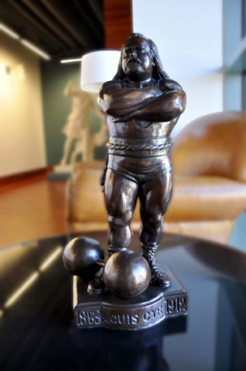 Louis Cyr statuette | Rogue Fitness