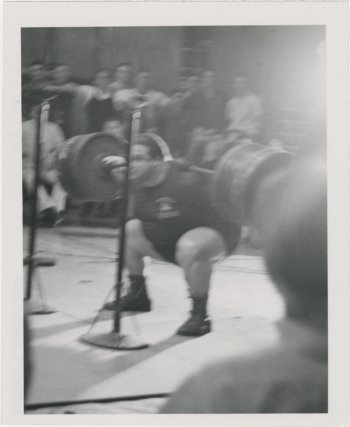 Paul Anderson squat | Rogue Fitness